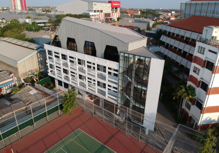 Gedung Student Center - Mukti Adhi Sejahtera